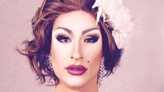 Sandy Hart – En mode drag